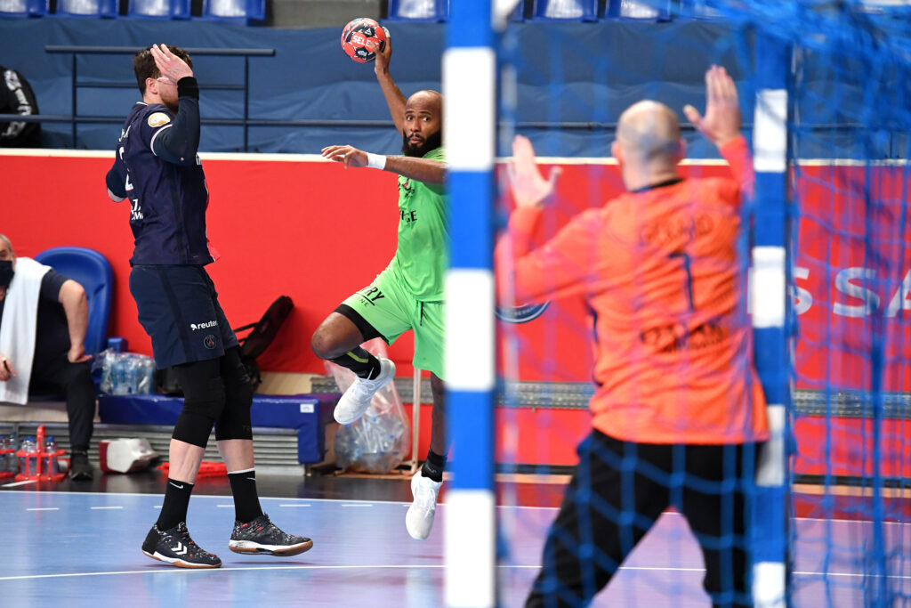 J19LSL / Paris, à l'usure ! - Ivry Handball - Site officiel