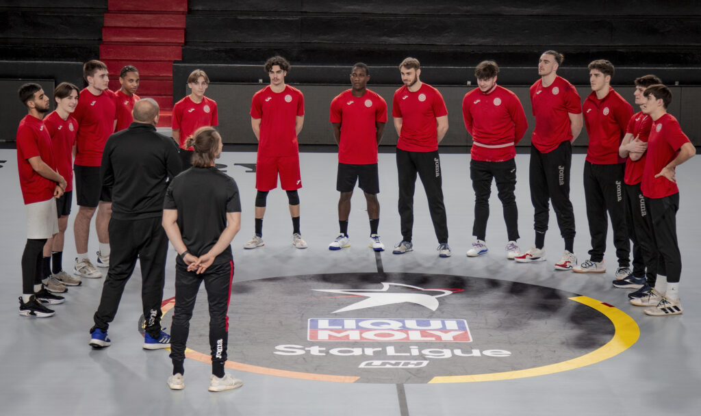 Michael Zinga : « tout le monde adhère au projet » - Ivry Handball ...