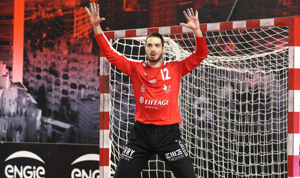 STATS / David passe les 100 arrêts cette saison ! - Ivry Handball ...