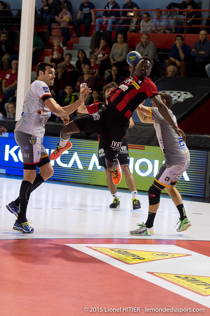 US IVRY - AIX 2015-2016 - Ivry Handball - Site officiel