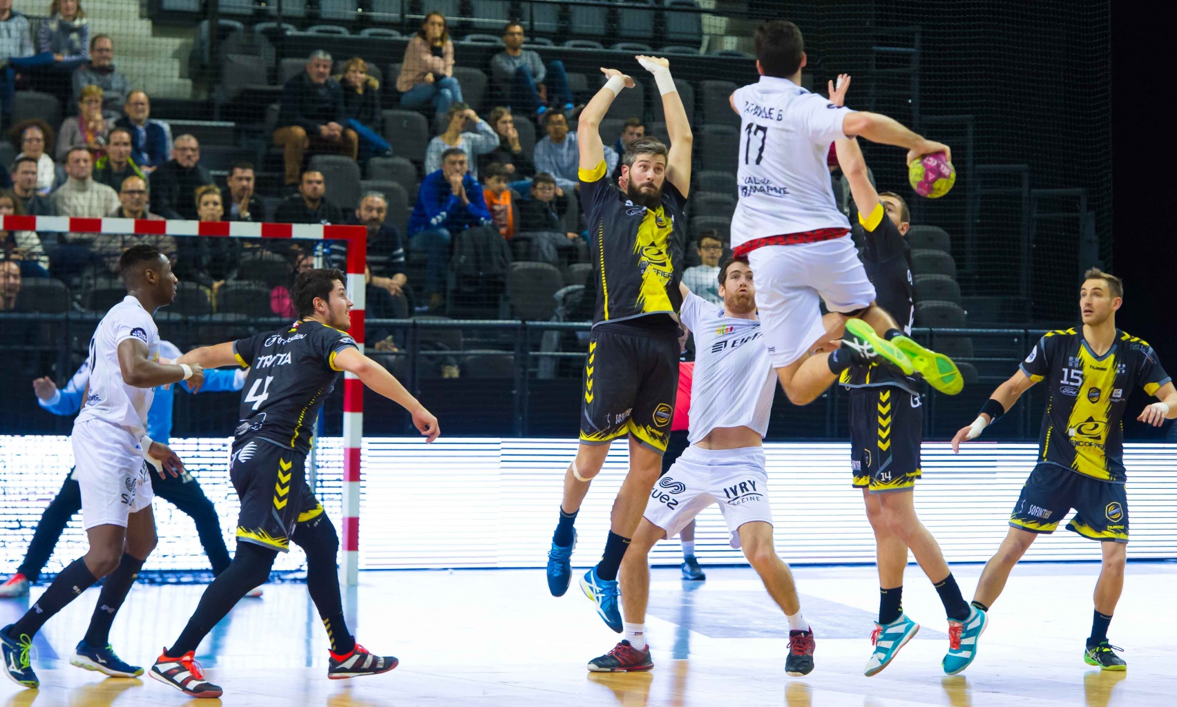 CHAMBERY - US IVRY 1718 - Ivry Handball - Site officiel